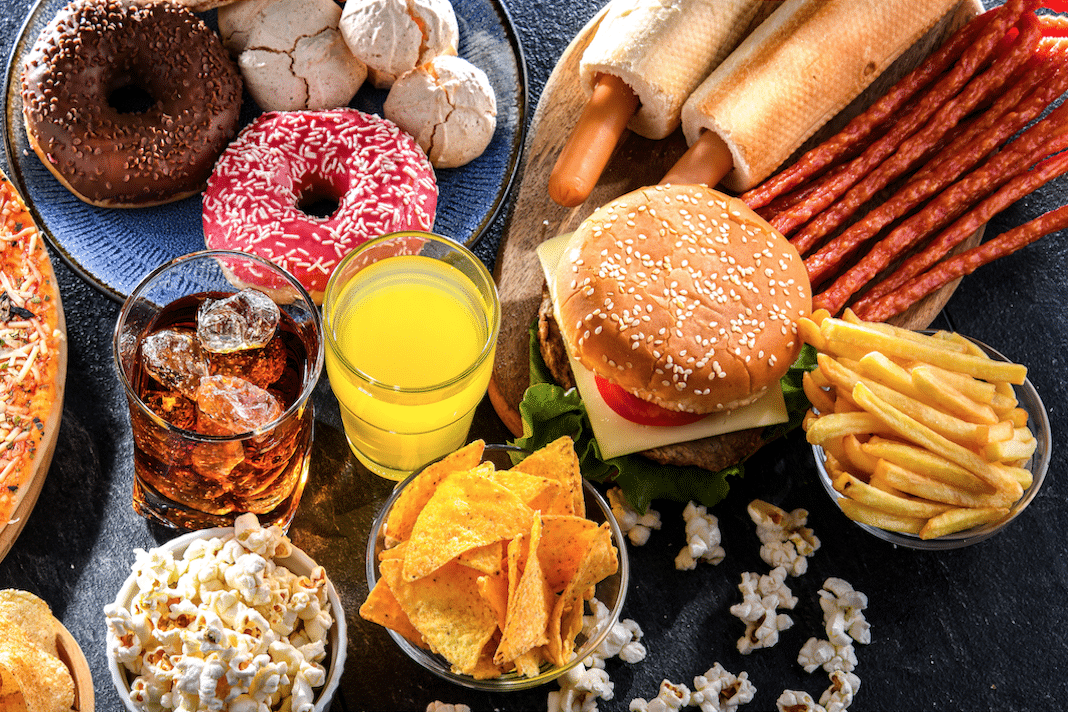 Cibi ultraprocessati: San Francisco fa causa a Coca-Cola, Nestlé e Kraft | il Salvagente