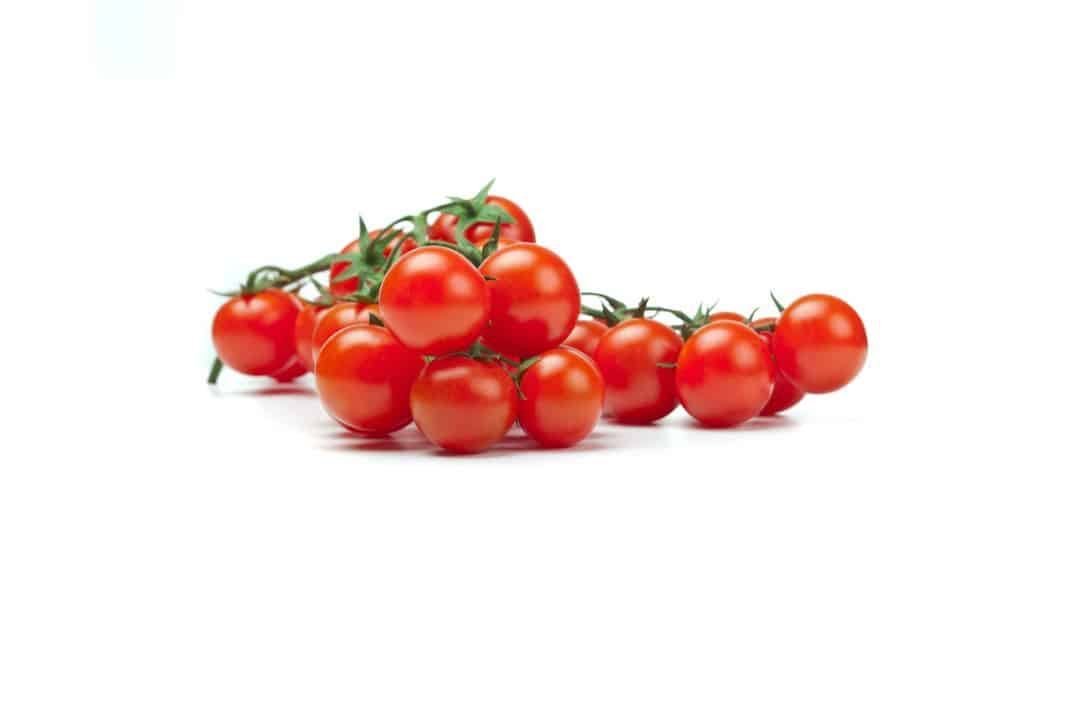Focolaio di salmonella: sotto accusa i pomodorini dalla Sicilia | il Salvagente